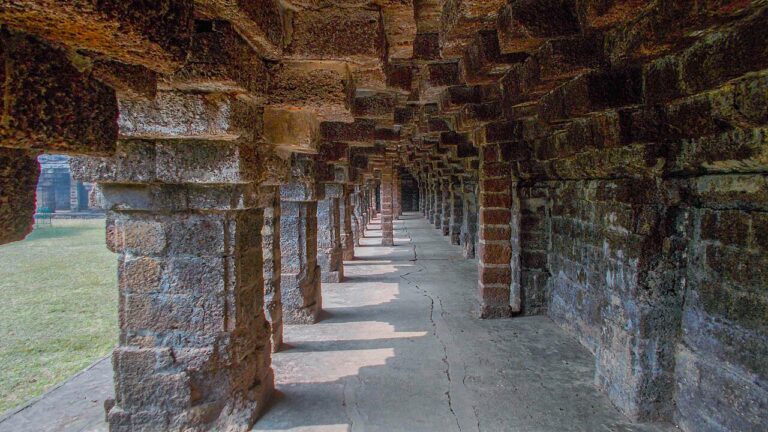 7 Powerful Secrets of Kurumbera Fort, West Bengal – A Forgotten Royal ...
